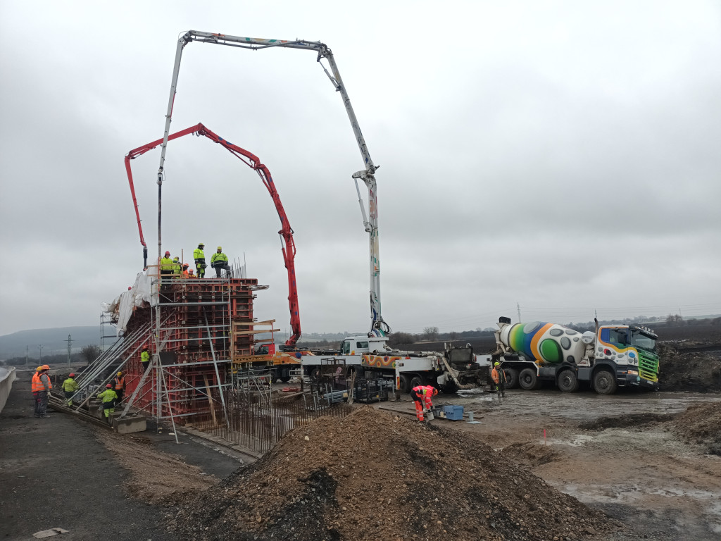 Přestavba křižovatky D10 MÚK Kosmonosy | ZAPA beton